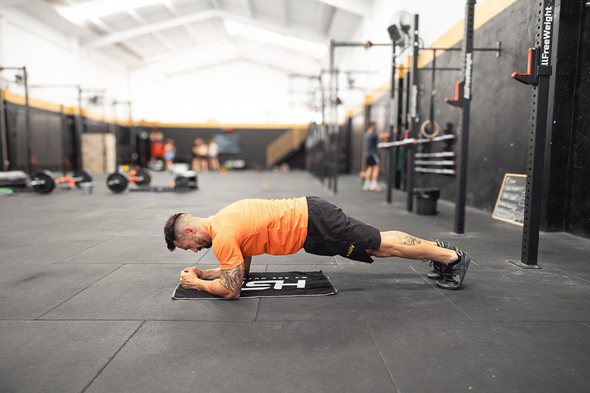 7 Melhores exercícios de pranchas abdominais e como fazê-las